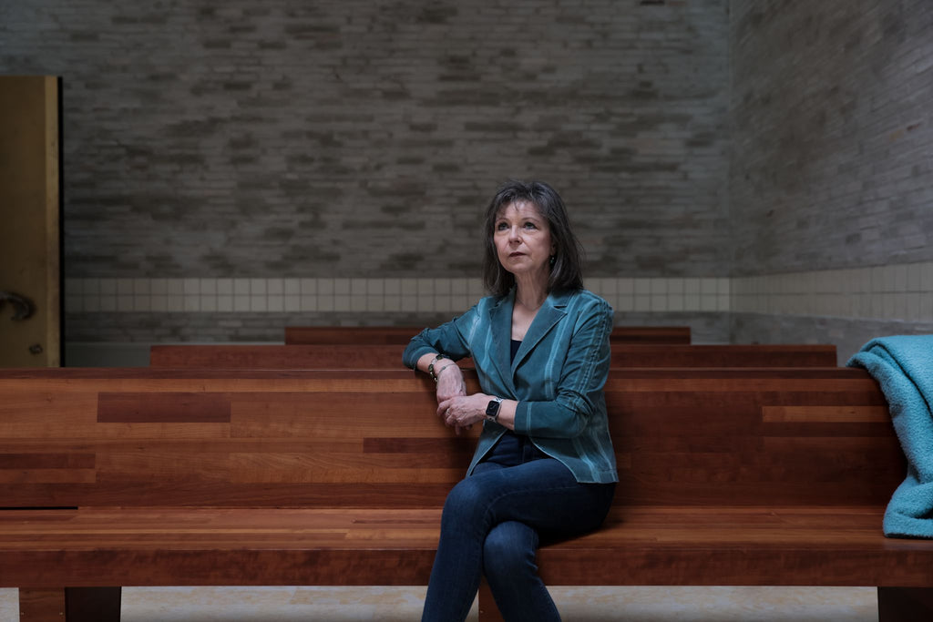 Portrait of Lady on Bench – FRIDA